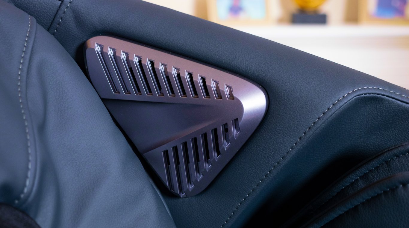 KOMODER FOCUS III Massage Chair